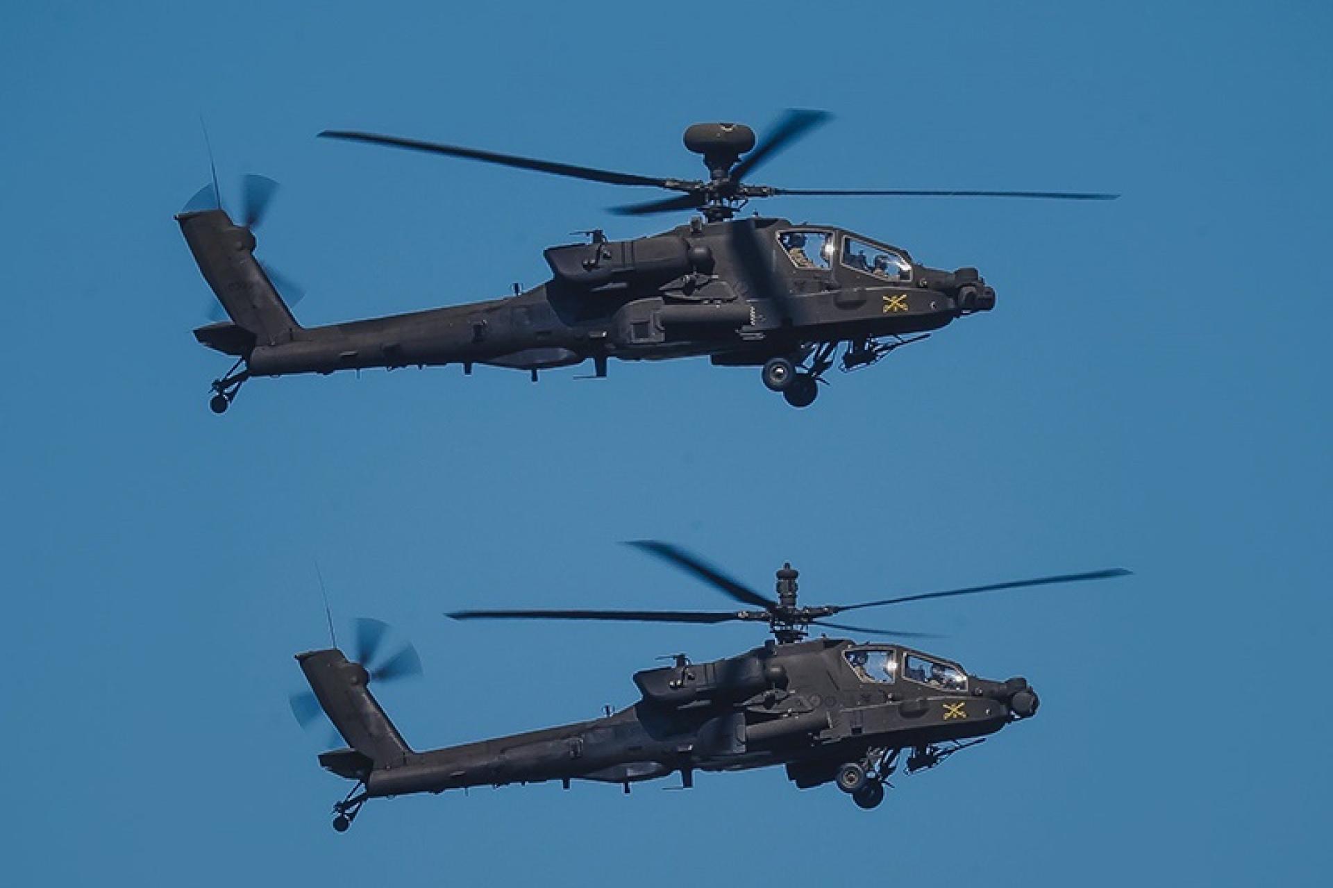 Wkrótce Wojsko Polskie otrzyma pierwsze śmigłowce AH-64D. Rozpocznie się "polski" etap szkolenia ...